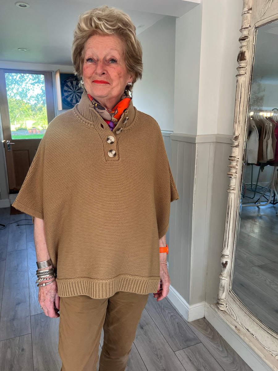 Venti Camel Jumper